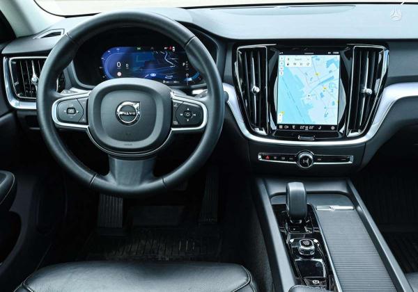 White Volvo S60 2025 in Klaipeda, with an engine capacity of 1.97 L and mileage of 24 thousand km for 26500 €, photo 9 on AUTOMOTO.COM.LV