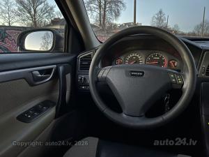 Dzeltens Volvo S60 2001 Tallina, ar dzinēja tilpumu 2.40 L un nobraukumu 295 tūkst. km par 1690 €, foto 19 vietnē AUTOMOTO.COM.LV