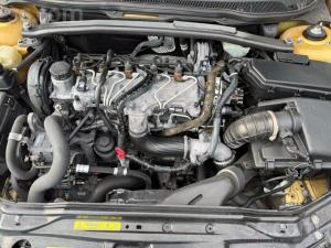 Yellow Volvo S60 2002 in Riga, with an engine capacity of 2.40 L and mileage of 409 thousand km for 1500 €, photo 14 on AUTOMOTO.COM.LV