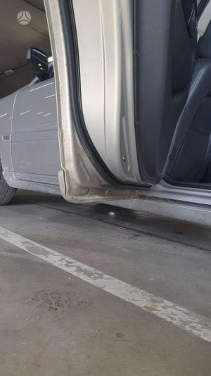 Dzeltens Volvo S60 2005 Viļņa, ar dzinēja tilpumu 2.40 L un nobraukumu 287 tūkst. km par 1600 €, foto 8 vietnē AUTOMOTO.COM.LV
