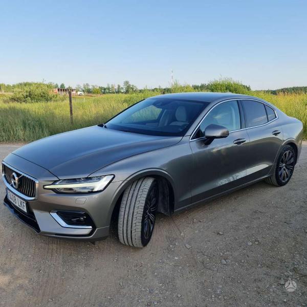Dzeltens Volvo S60 2020 Tauragė, ar dzinēja tilpumu 1.97 L un nobraukumu 128 tūkst. km par 20500 €, foto 3 vietnē AUTOMOTO.COM.LV