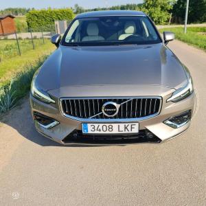 Yellow Volvo S60 2020 in Taurage, with an engine capacity of 1.97 L and mileage of 128 thousand km for 20500 €, photo 14 on AUTOMOTO.COM.LV