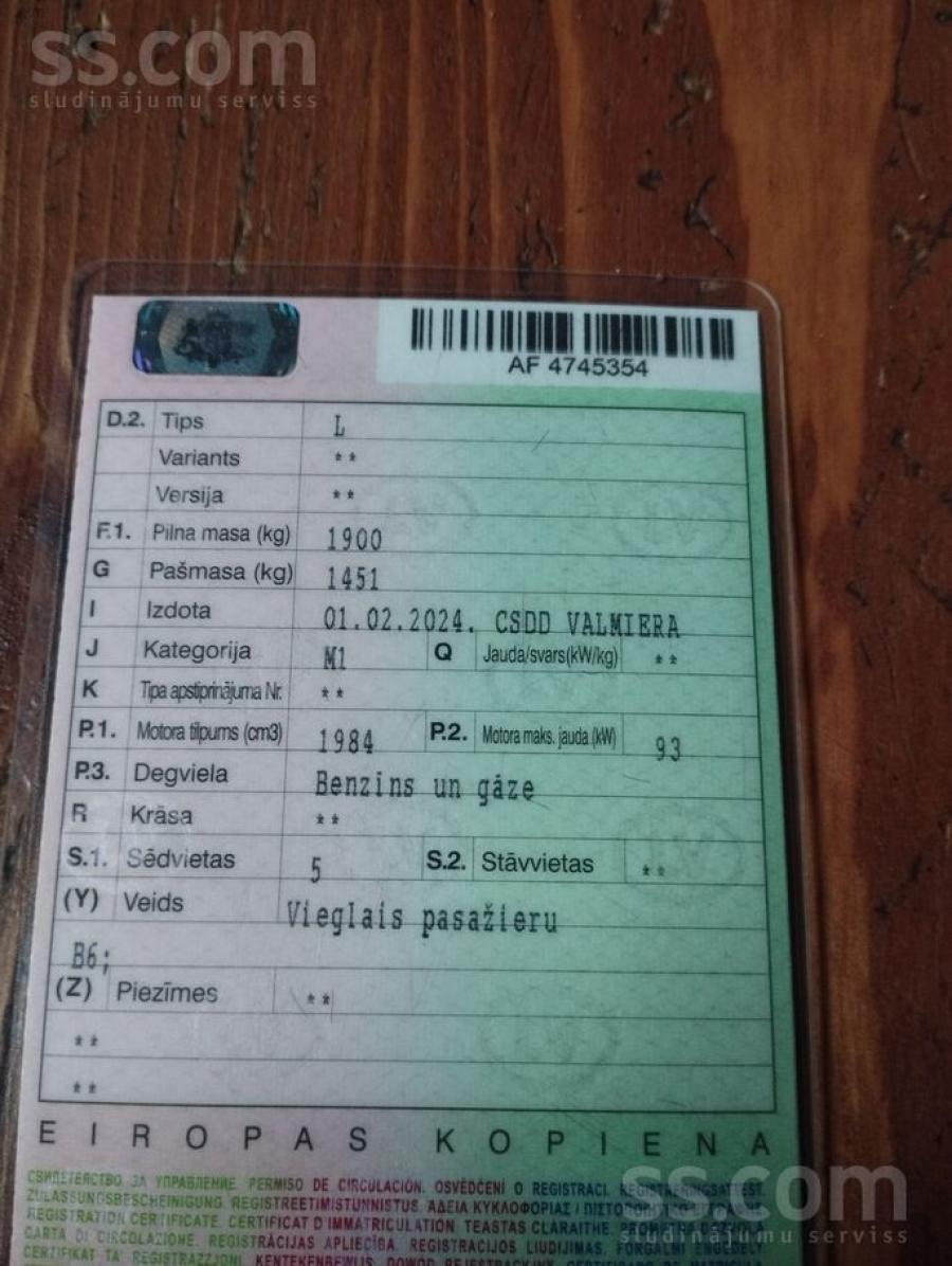 Melns Volvo S70 1998 Preiļi, ar dzinēja tilpumu 2.00 L un nobraukumu 339 tūkst. km par 1000 €, foto 6 vietnē AUTOMOTO.COM.LV