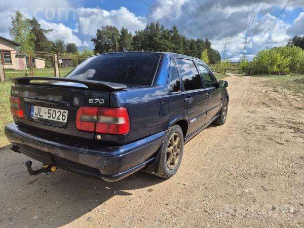 Zils Volvo S70 1997 Daugavpils, ar dzinēja tilpumu 2.50 L un nobraukumu 0 tūkst. km par 3900 €, foto 9 vietnē AUTOMOTO.COM.LV