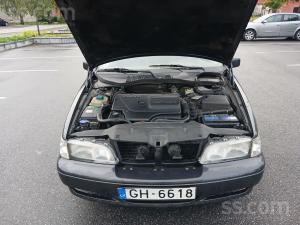 Zils Volvo S70 1997 Valka, ar dzinēja tilpumu 2.50 L un nobraukumu 396 tūkst. km par 1200 €, foto 10 vietnē AUTOMOTO.COM.LV