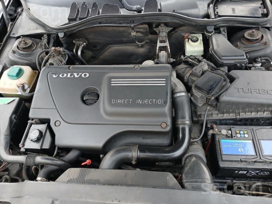 Zils Volvo S70 1997 Valka, ar dzinēja tilpumu 2.50 L un nobraukumu 396 tūkst. km par 1200 €, foto 11 vietnē AUTOMOTO.COM.LV