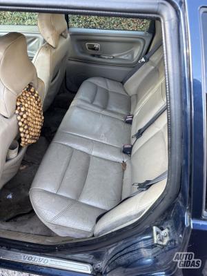 Blue Volvo S70 1997 in Marijampole, with an engine capacity of 2.50 L and mileage of 400 thousand km for 999 €, photo 5 on AUTOMOTO.COM.LV