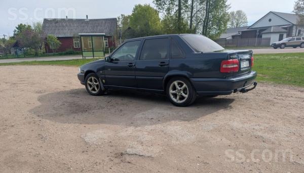 Zils Volvo S70 1998 Preiļi, ar dzinēja tilpumu 2.40 L un nobraukumu 438 tūkst. km par 750 €, foto 2 vietnē AUTOMOTO.COM.LV
