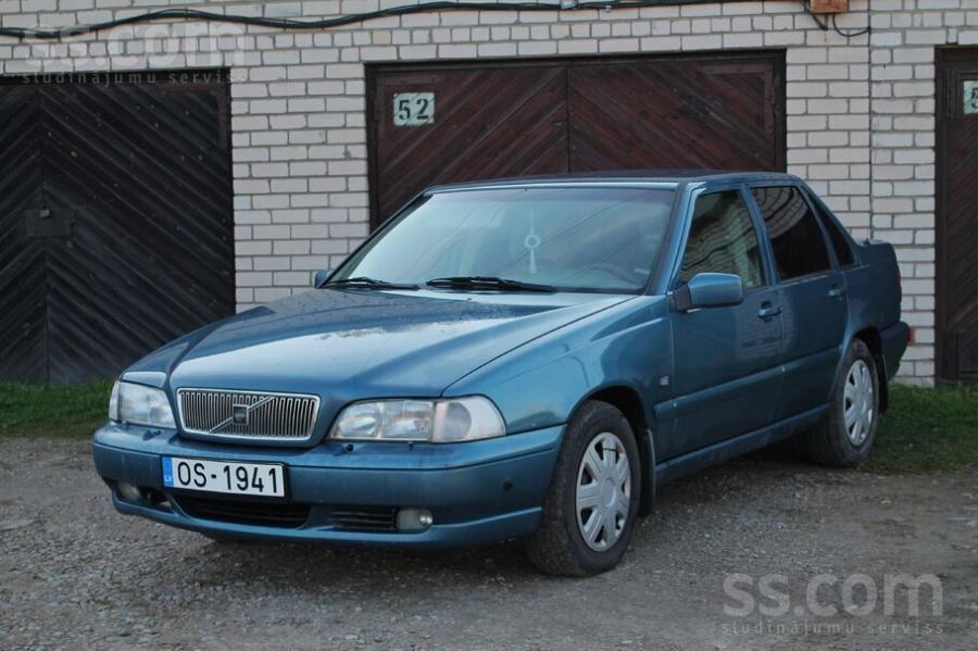 Blue Volvo S70 1998 in Ogre, with an engine capacity of 2.00 L and mileage of 397 thousand km for 790 €, photo 3 on AUTOMOTO.COM.LV