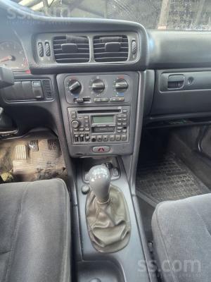 Blue Volvo S70 2000 in Riga, with an engine capacity of 2.40 L and mileage of 426 thousand km for 1450 €, photo 8 on AUTOMOTO.COM.LV