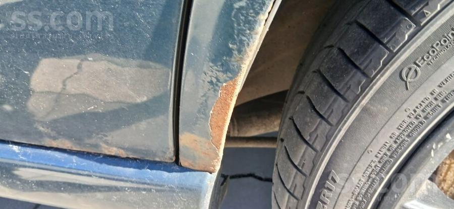 Zaļš Volvo S70 1997 Rīga, ar dzinēja tilpumu 2.40 L un nobraukumu 372 tūkst. km par 1000 €, foto 6 vietnē AUTOMOTO.COM.LV