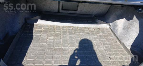 Zaļš Volvo S70 1997 Rīga, ar dzinēja tilpumu 2.40 L un nobraukumu 372 tūkst. km par 1000 €, foto 6 vietnē AUTOMOTO.COM.LV