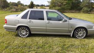 Pelēks Volvo S70 1997 Kuresāre, ar dzinēja tilpumu 2.50 L un nobraukumu 328 tūkst. km par 400 €, foto 8 vietnē AUTOMOTO.COM.LV