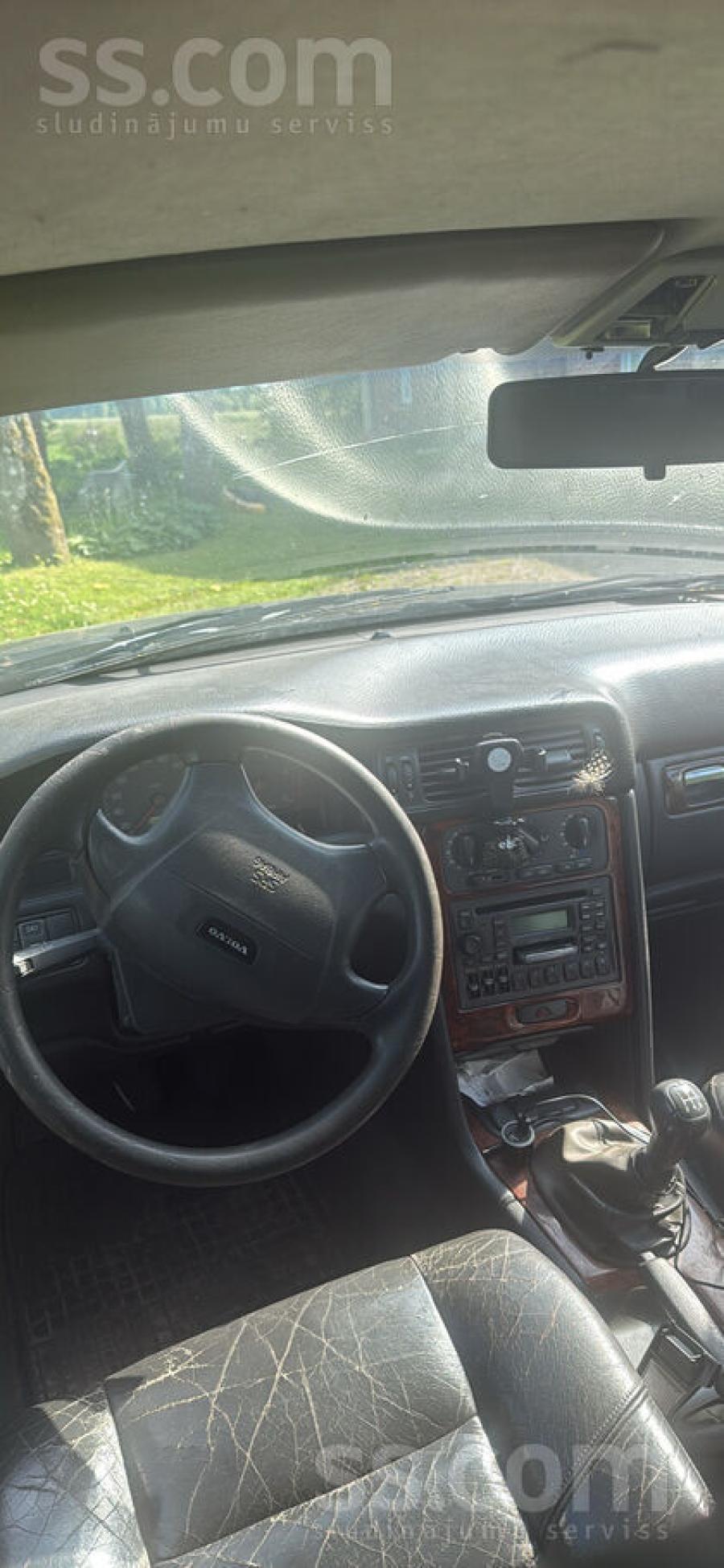 Pelēks Volvo S70 1997 Limbaži, ar dzinēja tilpumu 2.50 L un nobraukumu 573 tūkst. km par 980 €, foto 5 vietnē AUTOMOTO.COM.LV