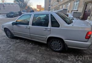Grey Volvo S70 1999 in Riga, with an engine capacity of 2.40 L and mileage of 363 thousand km for 1000 €, photo 4 on AUTOMOTO.COM.LV