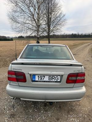Pelēks Volvo S70 2000 Tallina, ar dzinēja tilpumu 2.50 L un nobraukumu 0 tūkst. km par 2500 €, foto 5 vietnē AUTOMOTO.COM.LV