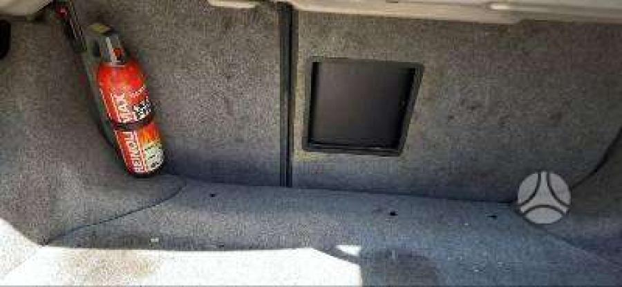 Grey Volvo S70 2000 in Vilnius, with an engine capacity of 2.46 L and mileage of 428 thousand km for 1200 €, photo 10 on AUTOMOTO.COM.LV
