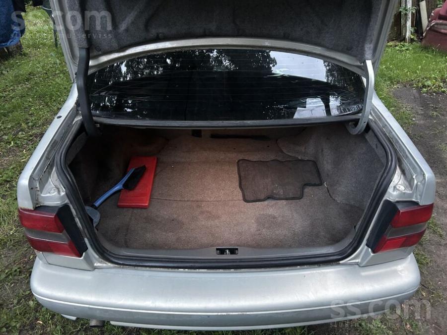 Grey Volvo S70 2000 in Riga, with an engine capacity of 2.40 L and mileage of 351 thousand km for 750 €, photo 13 on AUTOMOTO.COM.LV