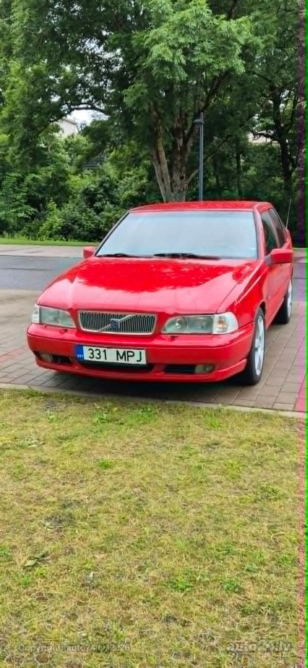 Red Volvo S70 1999 in Tallinn, with an engine capacity of 2.50 L and mileage of 730 thousand km for 3500 €, photo 2 on AUTOMOTO.COM.LV