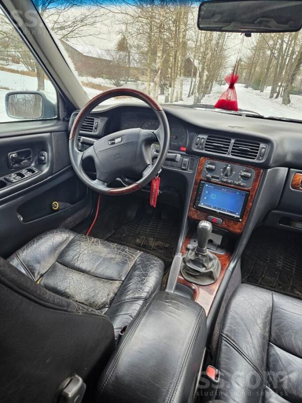 Volvo S70 1997 Preiļi, ar dzinēja tilpumu 2.50 L un nobraukumu 455 tūkst. km par 1000 €, foto 4 vietnē AUTOMOTO.COM.LV