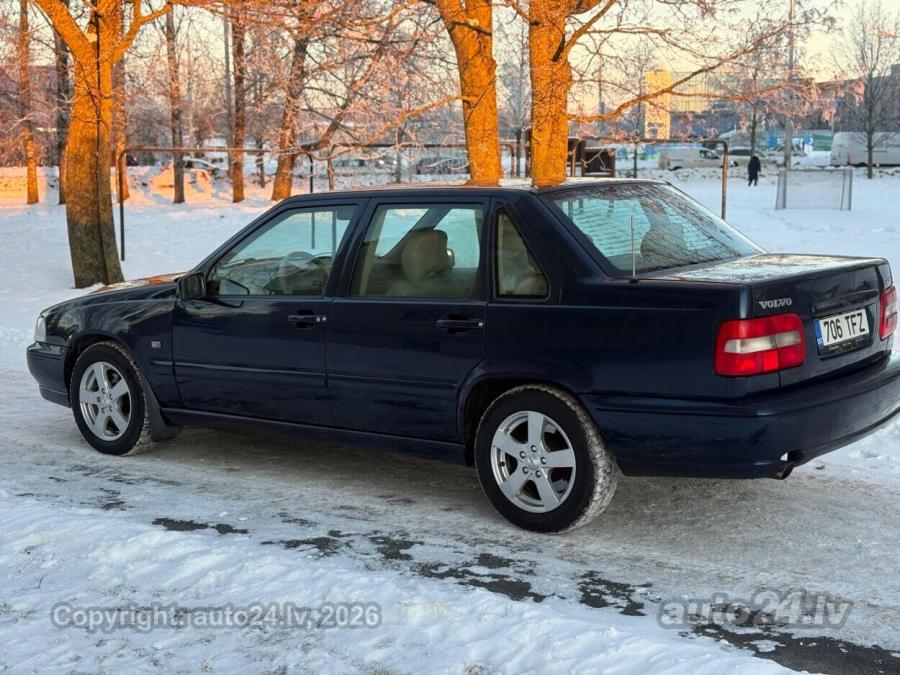 Volvo S70 1997 Tallina, ar dzinēja tilpumu 2.40 L un nobraukumu 231 tūkst. km par 3590 €, foto 6 vietnē AUTOMOTO.COM.LV