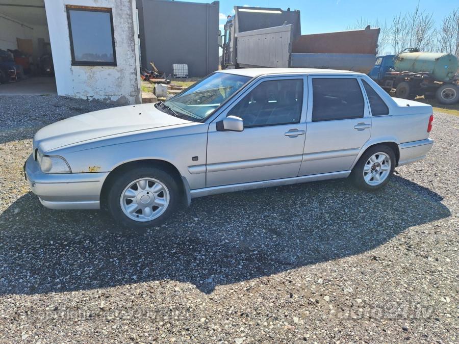 Volvo S70 1998 in Tallinn, with an engine capacity of 2.40 L and mileage of 0 thousand km for 700 €, photo 1 on AUTOMOTO.COM.LV