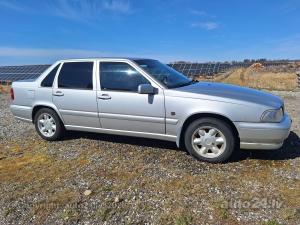 Volvo S70 1998 in Tallinn, with an engine capacity of 2.40 L and mileage of 0 thousand km for 700 €, photo 3 on AUTOMOTO.COM.LV