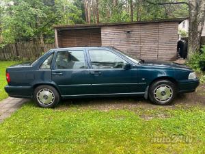 Volvo S70 1999 in Tallinn, with an engine capacity of 2.40 L and mileage of 292 thousand km for 1999 €, photo 3 on AUTOMOTO.COM.LV