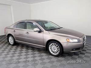 Smilšu krāsa Volvo S80 2006 Tallina, ar dzinēja tilpumu 2.40 L un nobraukumu 366 tūkst. km par 2499 €, foto  vietnē AUTOMOTO.COM.LV