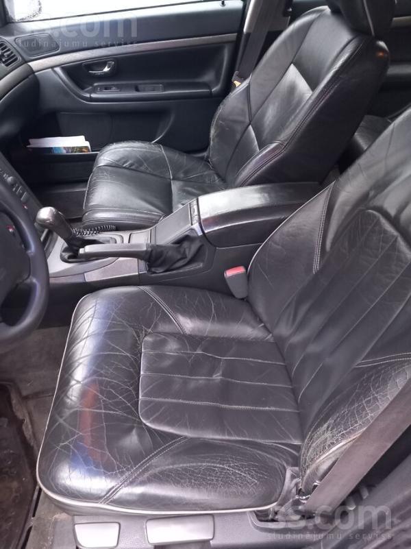 Melns Volvo S80 1999 Rīga, ar dzinēja tilpumu 2.50 L un nobraukumu 408 tūkst. km par 1700 €, foto 3 vietnē AUTOMOTO.COM.LV