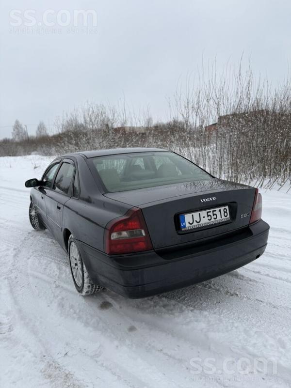 Черный Вольво С80 1999 в Кулдига, объемом двигателя 2.40 л и пробегом 375 тыс. км за 1050 €, фото 3 на AUTOMOTO.COM.LV