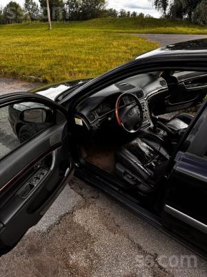Melns Volvo S80 1999 Rīga, ar dzinēja tilpumu 2.40 L un nobraukumu 437 tūkst. km par 1300 €, foto 7 vietnē AUTOMOTO.COM.LV