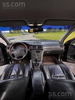 Melns Volvo S80 1999 Rīga, ar dzinēja tilpumu 2.40 L un nobraukumu 437 tūkst. km par 1300 €, foto 9 vietnē AUTOMOTO.COM.LV