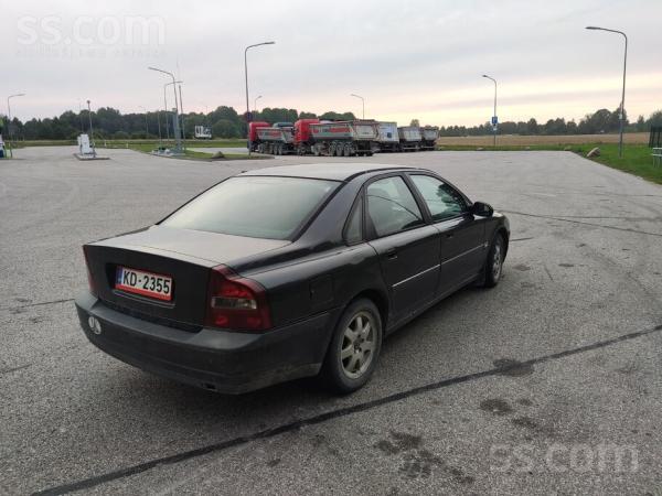 Melns Volvo S80 1999 Tukums, ar dzinēja tilpumu 2.50 L un nobraukumu 414 tūkst. km par 700 €, foto 4 vietnē AUTOMOTO.COM.LV