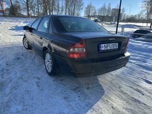Melns Volvo S80 2000 Kauņa, ar dzinēja tilpumu 2.50 L un nobraukumu 458 tūkst. km par 1500 €, foto 4 vietnē AUTOMOTO.COM.LV