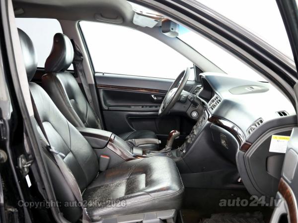 Melns Volvo S80 2000 Tallina, ar dzinēja tilpumu 2.50 L un nobraukumu 405 tūkst. km par 799 €, foto 6 vietnē AUTOMOTO.COM.LV