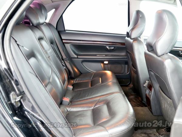 Melns Volvo S80 2000 Tallina, ar dzinēja tilpumu 2.50 L un nobraukumu 405 tūkst. km par 799 €, foto 7 vietnē AUTOMOTO.COM.LV