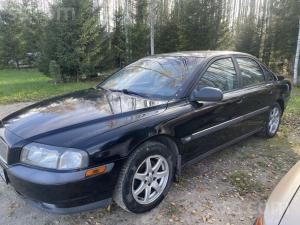 Melns Volvo S80 2000 Rīga, ar dzinēja tilpumu 2.00 L un nobraukumu 243 tūkst. km par 900 €, foto 3 vietnē AUTOMOTO.COM.LV