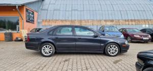 Black Volvo S80 2001 in Valmiera, with an engine capacity of 2.50 L and mileage of 405 thousand km for 1400 €, photo 3 on AUTOMOTO.COM.LV