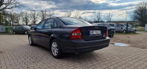Black Volvo S80 2001 in Valmiera, with an engine capacity of 2.50 L and mileage of 405 thousand km for 1400 €, photo 5 on AUTOMOTO.COM.LV