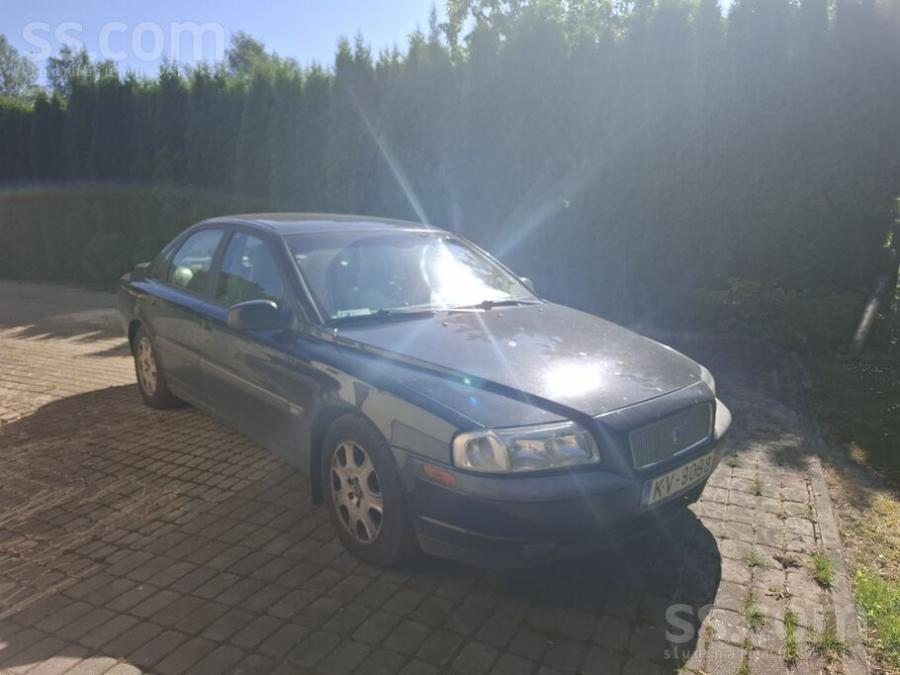 Melns Volvo S80 2002 Rīga, ar dzinēja tilpumu 2.40 L un nobraukumu 250 tūkst. km par 550 €, foto 2 vietnē AUTOMOTO.COM.LV