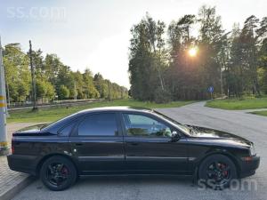 Melns Volvo S80 2002 Jūrmala, ar dzinēja tilpumu 2.40 L un nobraukumu 441 tūkst. km par 1600 €, foto 4 vietnē AUTOMOTO.COM.LV