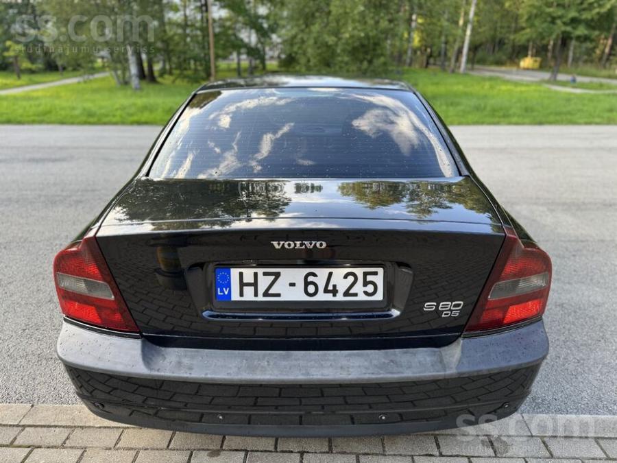 Melns Volvo S80 2002 Jūrmala, ar dzinēja tilpumu 2.40 L un nobraukumu 441 tūkst. km par 1600 €, foto 6 vietnē AUTOMOTO.COM.LV