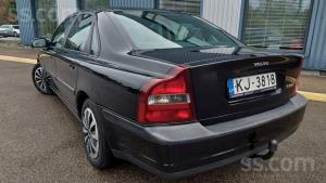 Melns Volvo S80 2002 Rīga, ar dzinēja tilpumu 2.40 L un nobraukumu 304 tūkst. km par 1850 €, foto 6 vietnē AUTOMOTO.COM.LV