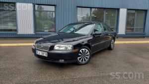 Melns Volvo S80 2002 Rīga, ar dzinēja tilpumu 2.40 L un nobraukumu 304 tūkst. km par 1850 €, foto 18 vietnē AUTOMOTO.COM.LV