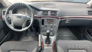 Melns Volvo S80 2002 Rīga, ar dzinēja tilpumu 2.40 L un nobraukumu 304 tūkst. km par 1850 €, foto 19 vietnē AUTOMOTO.COM.LV