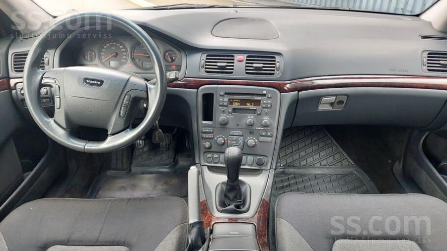 Melns Volvo S80 2002 Rīga, ar dzinēja tilpumu 2.40 L un nobraukumu 304 tūkst. km par 1850 €, foto 19 vietnē AUTOMOTO.COM.LV