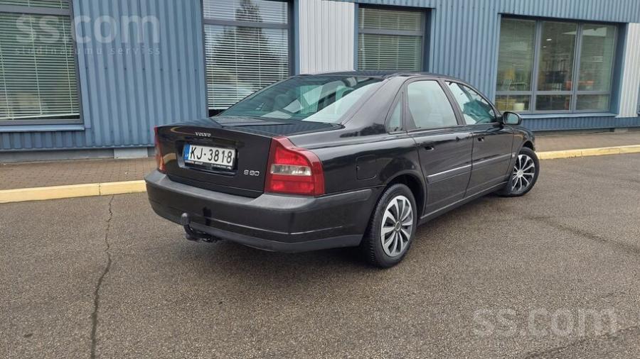 Melns Volvo S80 2002 Rīga, ar dzinēja tilpumu 2.40 L un nobraukumu 304 tūkst. km par 1850 €, foto 21 vietnē AUTOMOTO.COM.LV
