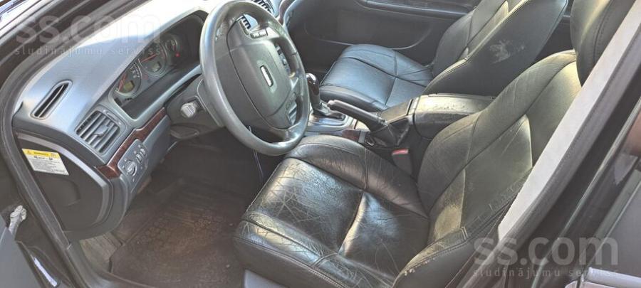 Black Volvo S80 2002 in Bauska, with an engine capacity of 2.40 L and mileage of 320 thousand km for 1350 €, photo 7 on AUTOMOTO.COM.LV