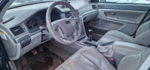 Melns Volvo S80 2002 Valmiera, ar dzinēja tilpumu 2.40 L un nobraukumu 302 tūkst. km par 1400 €, foto 9 vietnē AUTOMOTO.COM.LV